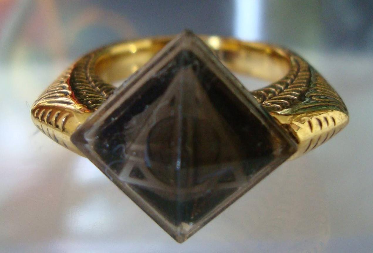 Marvolo Gaunt | Harry Potter Wiki | FANDOM powered by Wikia Marvolo Gaunt | Harry Potter Wiki | FANDOM powered by Wikia