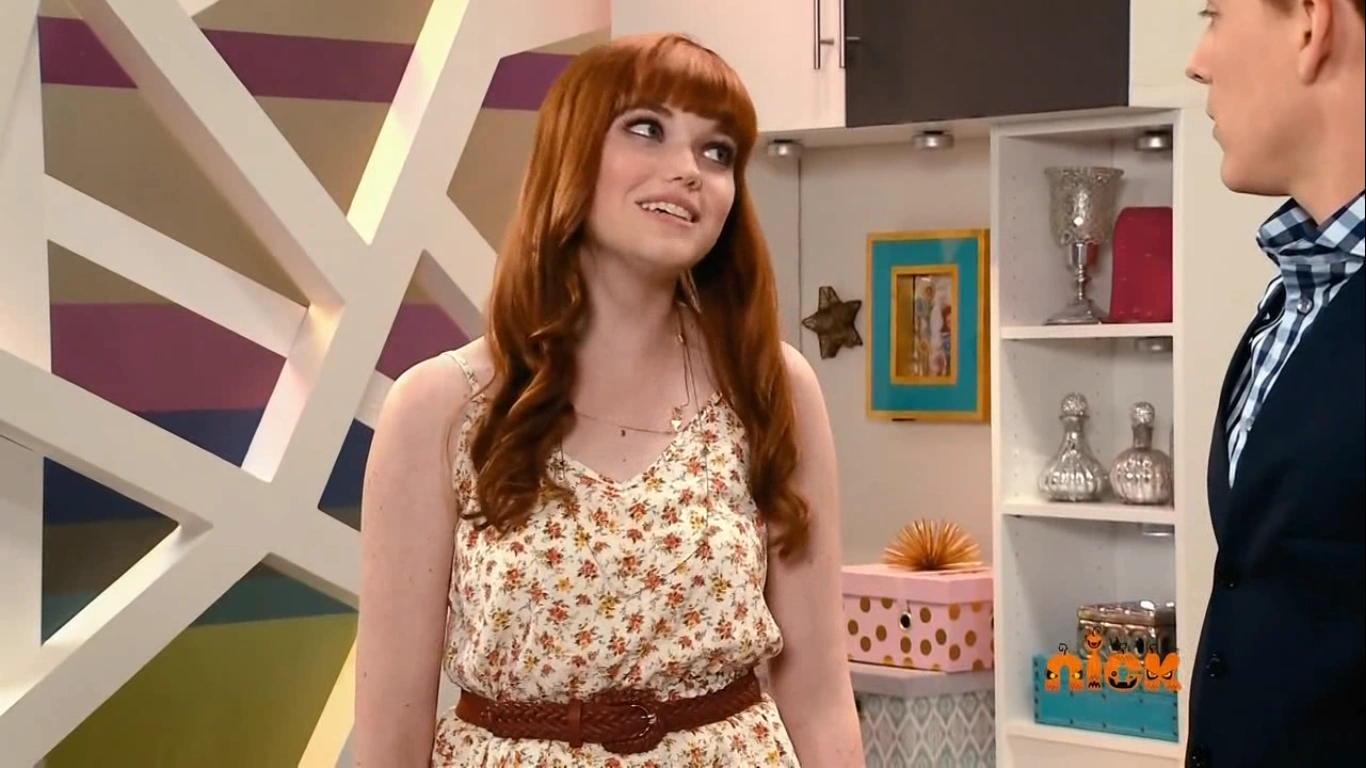 Julia antonelli heigjt - dropclock