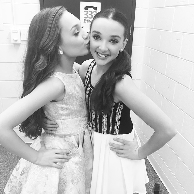Image Maddie Kissing Kendall 2015 03 13 Dance Moms Wiki Fandom Powered By Wikia