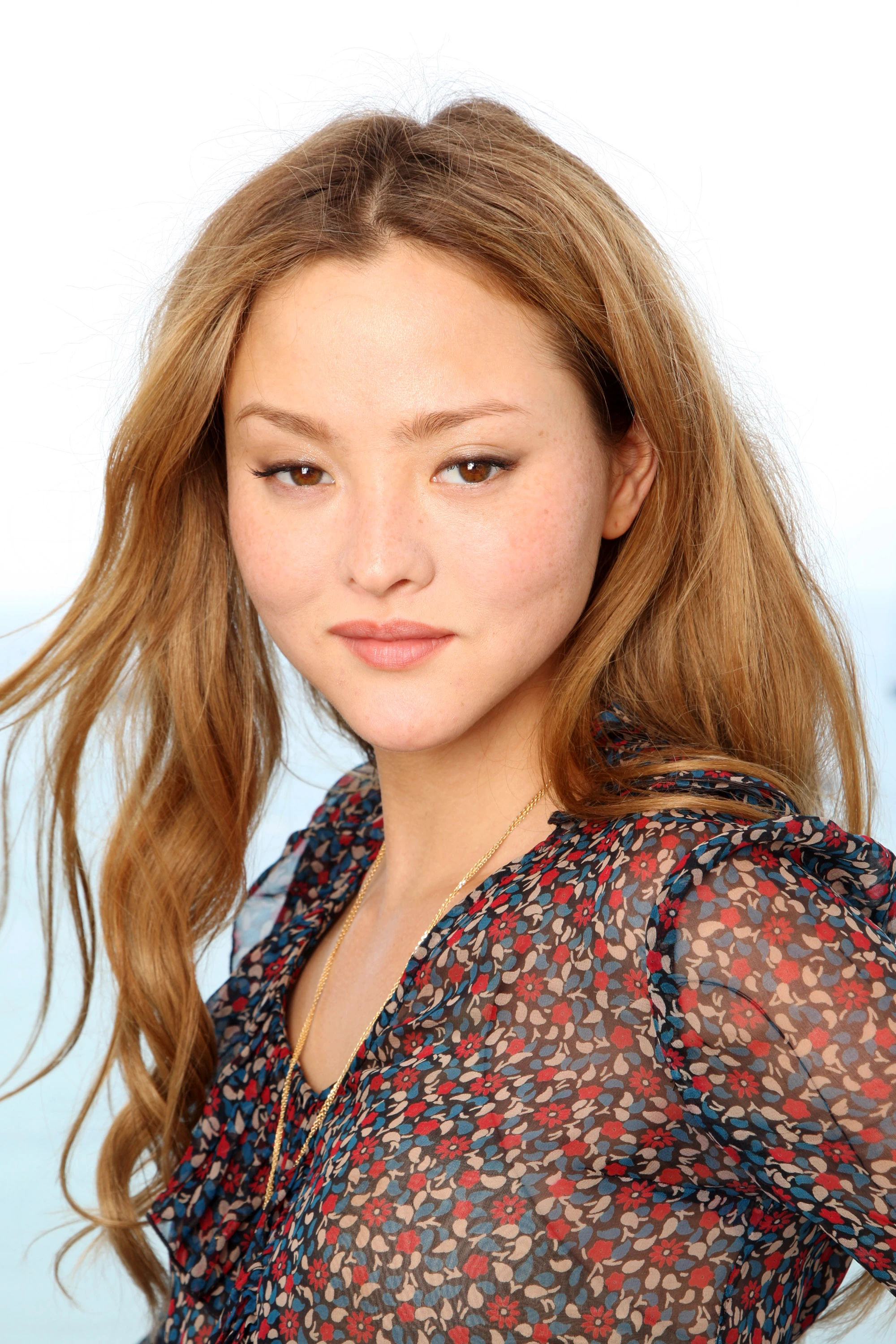 Devon Aoki ♀ - Asianfanfics