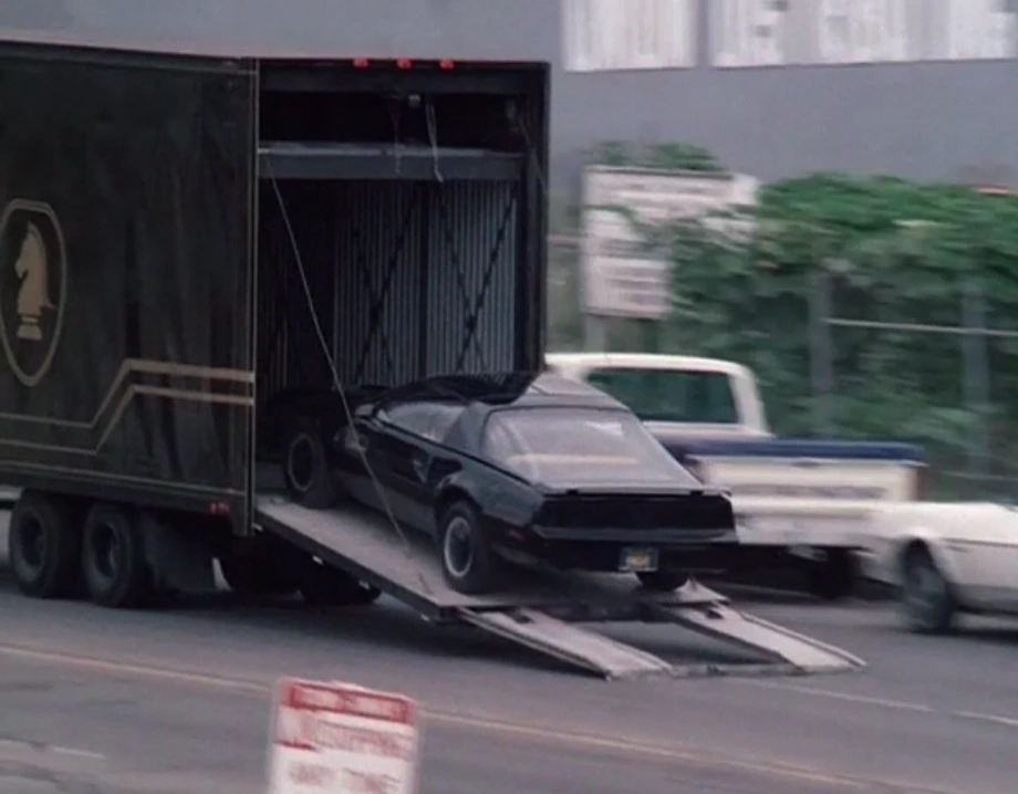 Image - KITTenteringSemi2.png | Knight Rider | Fandom powered by Wikia