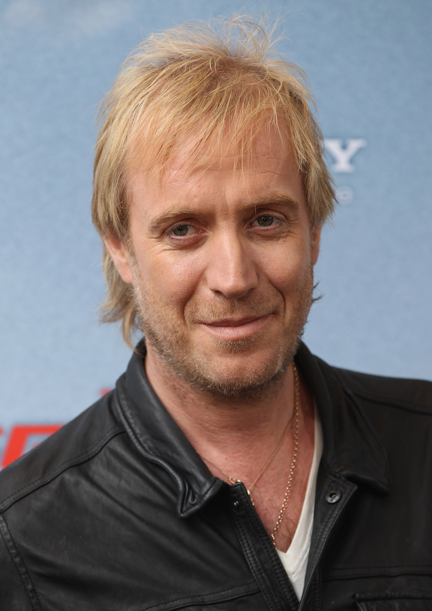 Rhys Ifans | Marvel Movies | FANDOM powered by Wikia