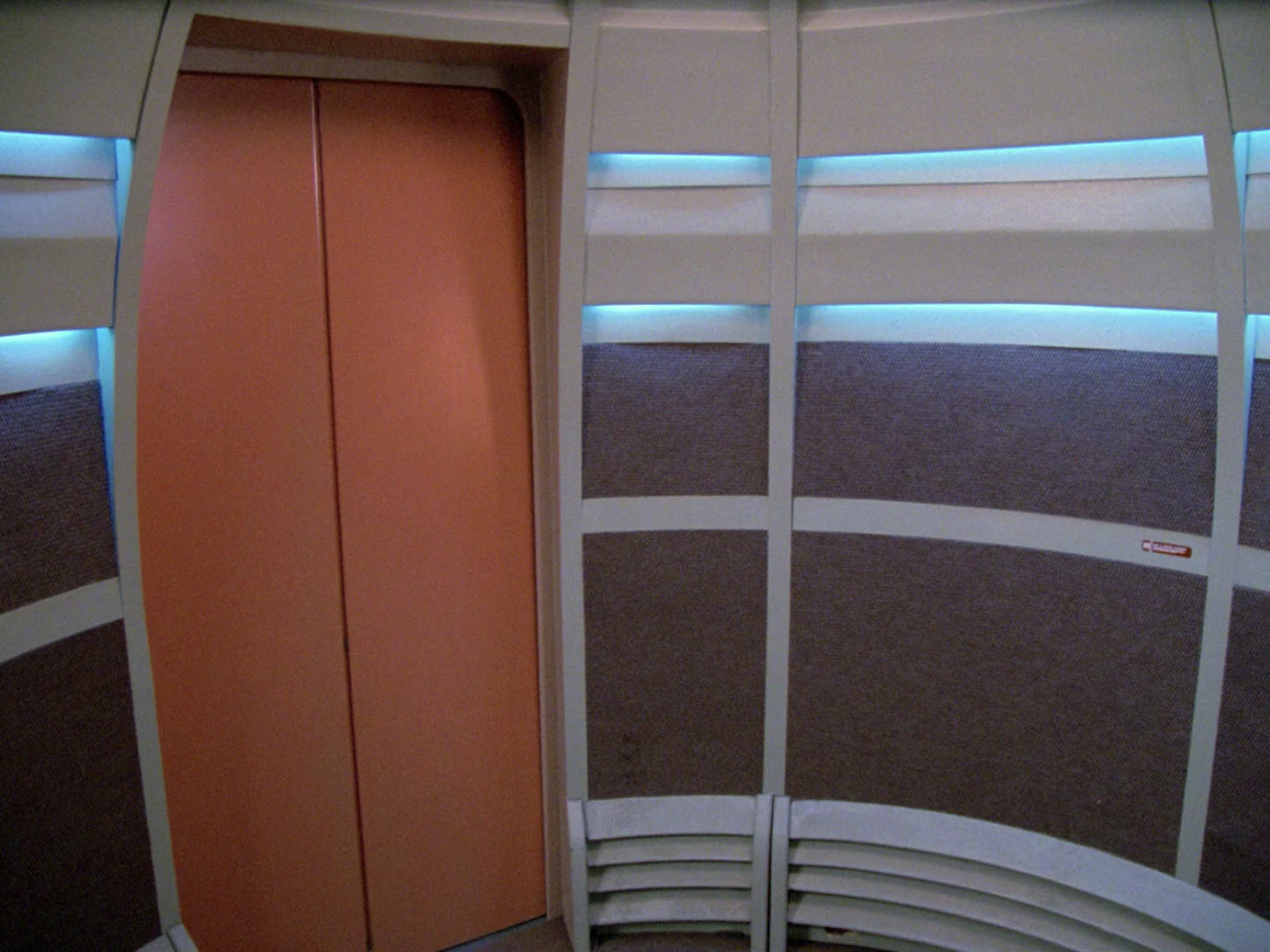 Turbolift | Memory Alpha, das Star-Trek-Wiki | FANDOM powered by Wikia