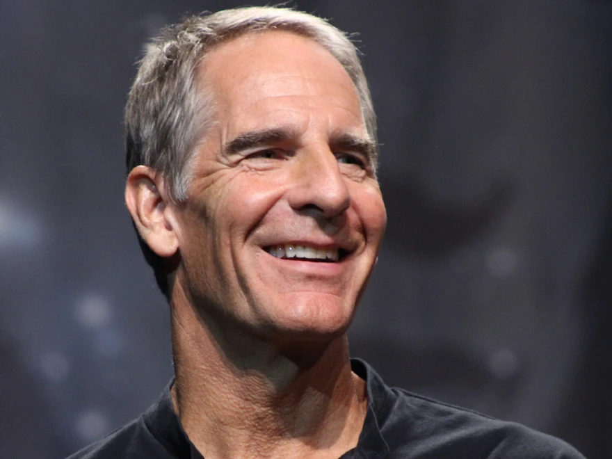 Scott Bakula | Memory Alpha | FANDOM powered by Wikia