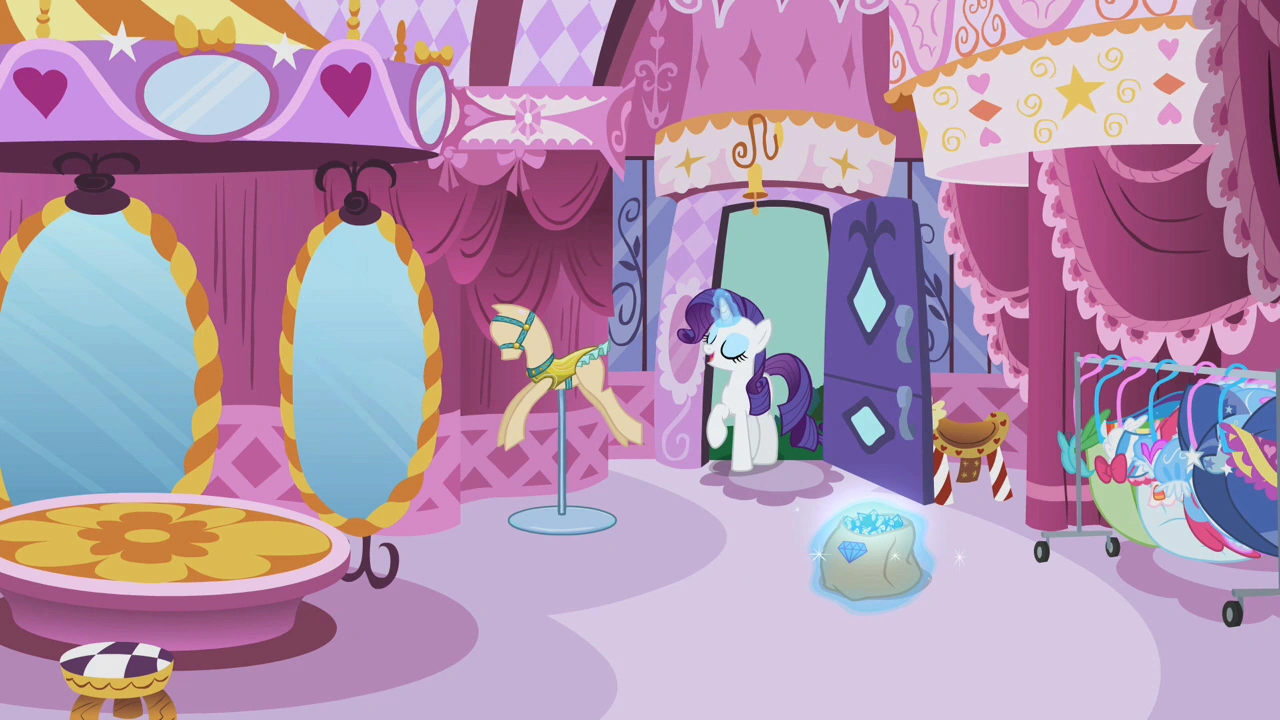 Image - Rarity entering boutique S2E05.png | My Little Pony Friendship ...