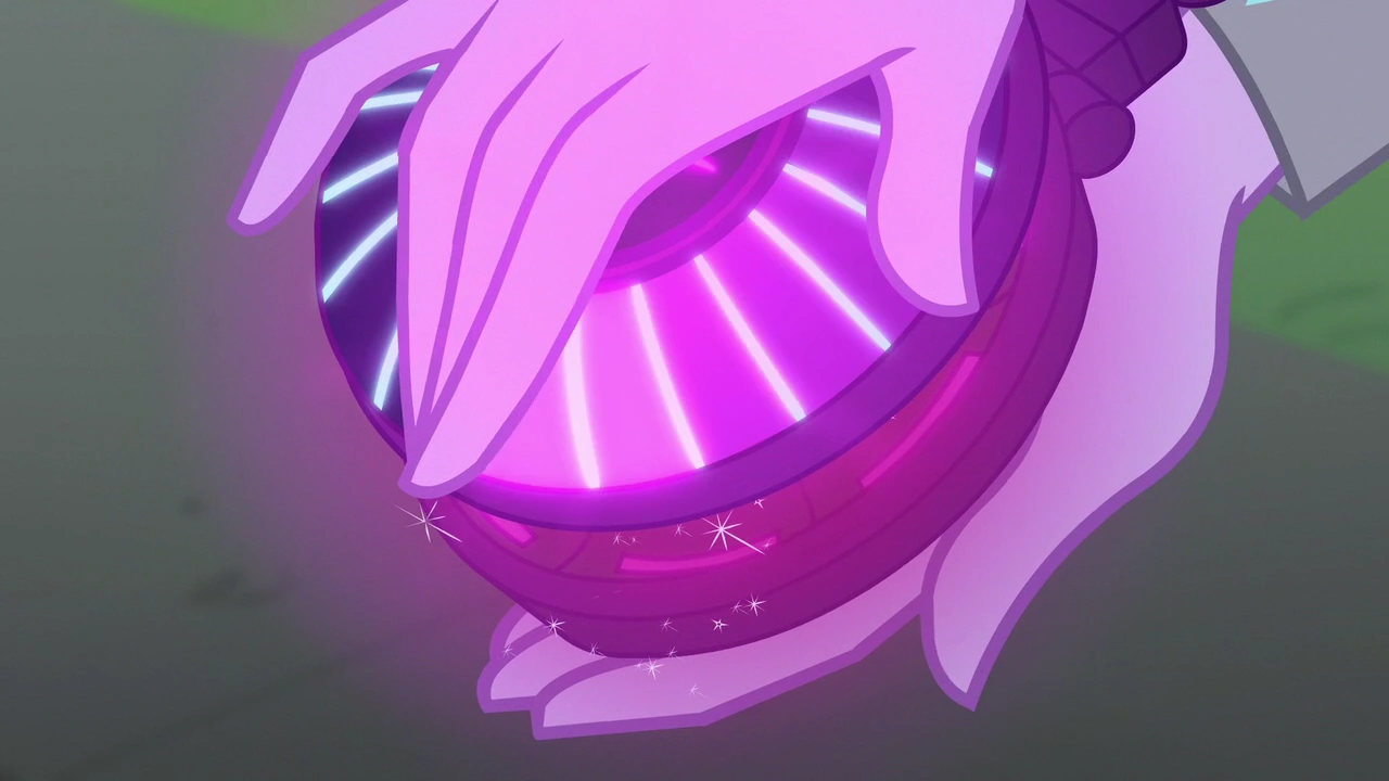 Image - Twilight opening the amulet EG3.png | My Little Pony Friendship ...