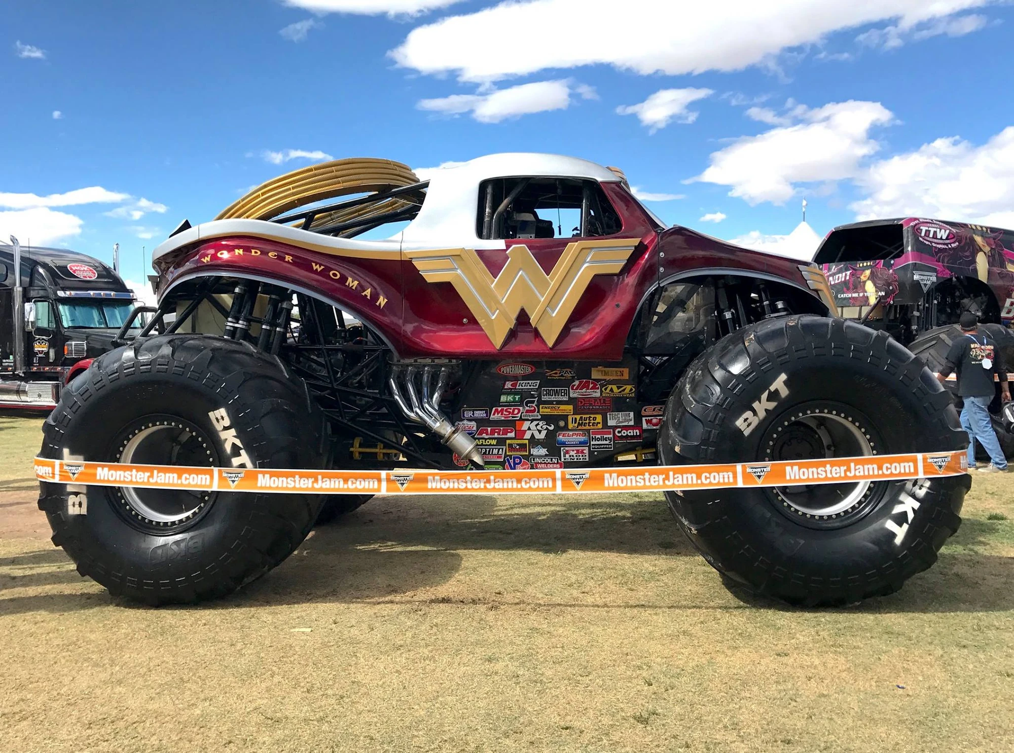 Wonder Woman | Monster Trucks Wiki | FANDOM powered by Wikia