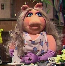 Miss Piggy Through the Years | Muppet Wiki | Fandom powered by Wikia