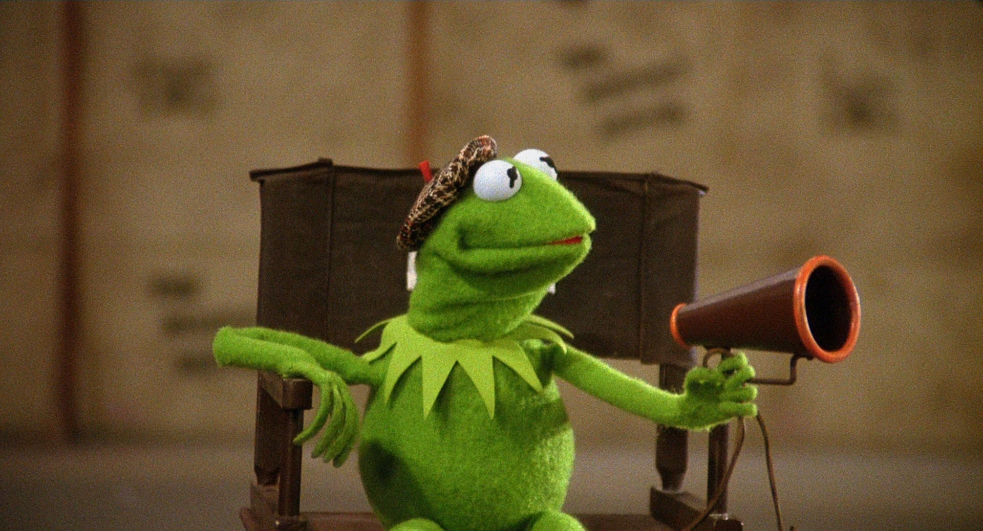 Director's chair | Muppet Wiki | FANDOM powered by Wikia