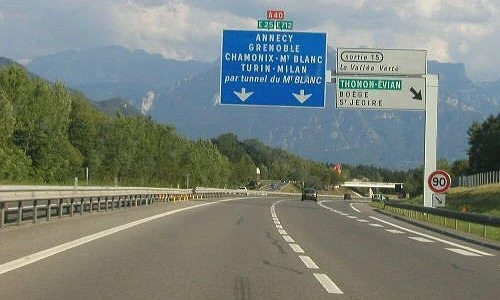 Fichier:A40-sortie 15.jpg | WikiSara | Fandom powered by Wikia