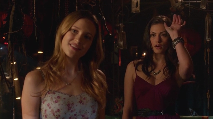 Faye And Eva The Secret Circle Wiki Fandom Powered By Wikia