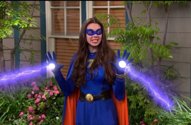 Phoebe Thunderman is ThunderGirl in Death Battle by Wongkahei on DeviantArt