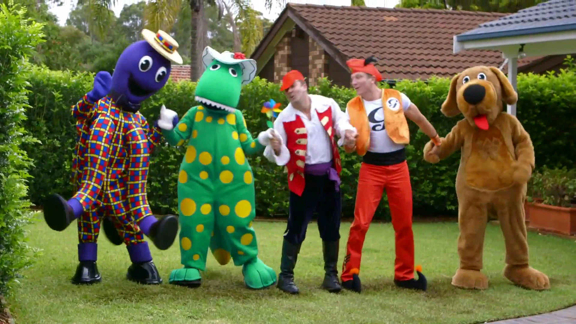 Image - TheWiggleFriendsinLookBeforeYouGo(Volkswagen).jpg | Wigglepedia ...